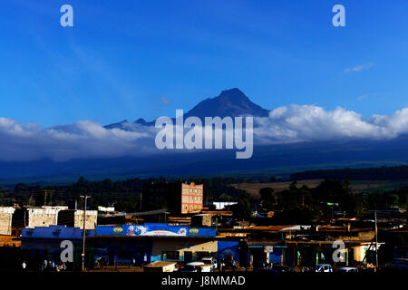 The town of Loitokitok near the border of Tanzania Stock Photo - Alamy