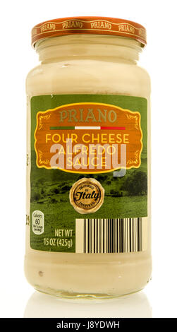 Priano Four Cheese Sauce Stock Photo - Alamy