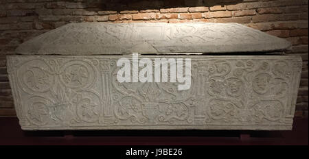 Sarcophage Ra14 3 MSR Stock Photo - Alamy
