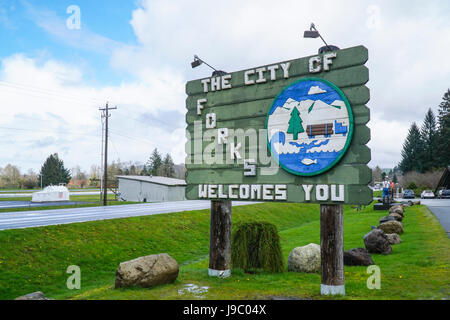 The City of Forks welcomes you - FORKS - WASHINGTON Stock Photo - Alamy