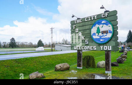 The City of Forks welcomes you - FORKS - WASHINGTON Stock Photo - Alamy