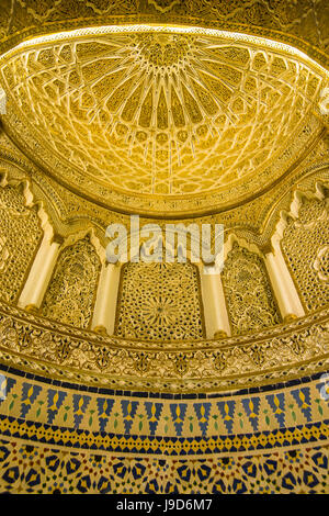 Inside the magnificent Grand mosque, Kuwait City, Kuwait Stock Photo ...