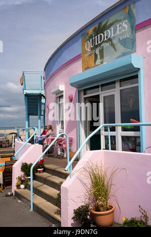 Quiddles café,Chesil Cove,Dorset Stock Photo - Alamy