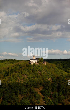 selketalstieg views of castle falkenstein Stock Photo - Alamy