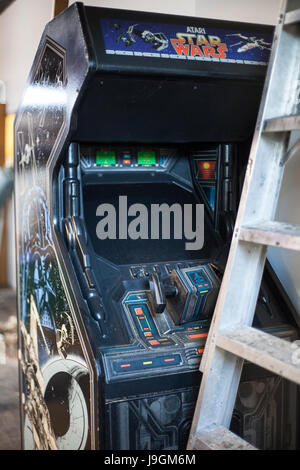 A very old Atari Star Wars arcade game (NC State, 2022 Stock Photo - Alamy