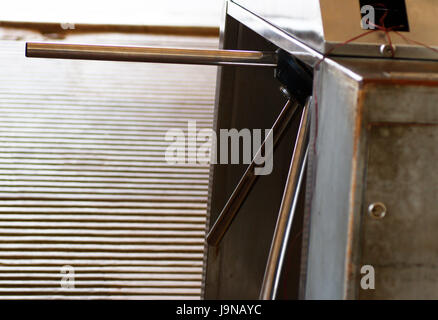Turnstiles (baffle gates) in a New-York subway station Stock Photo - Alamy
