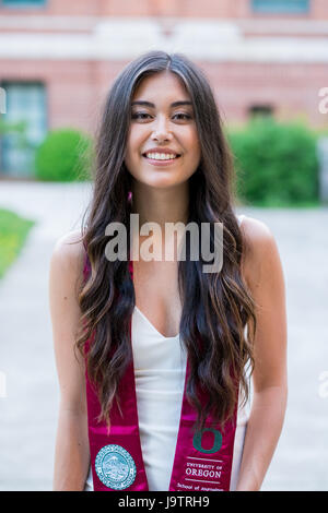 University of Oregon Female College Grad Stock Photo - Alamy