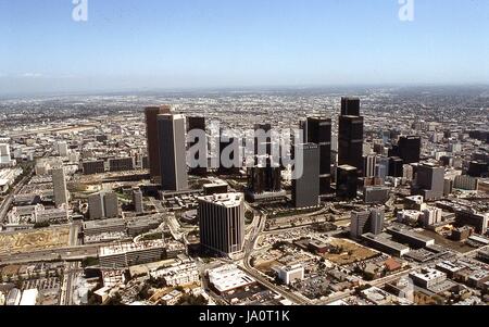 1984 1980s DOWNTOWN LOS ANGELES SKYLINE Stock Photo - Alamy