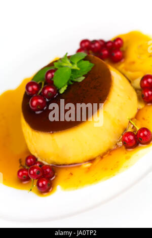 food, aliment, isolated, spain, enjoy, sugar, fruit, france, strawberry ...