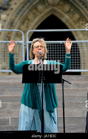 Green Party Leader Elizabeth May speaks in the Foyer of the House of ...