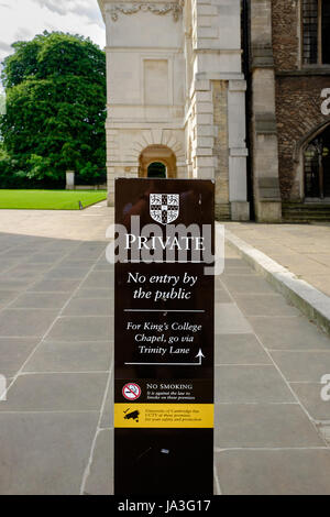 Private notice outside Senate House, Cambridge university Stock Photo ...