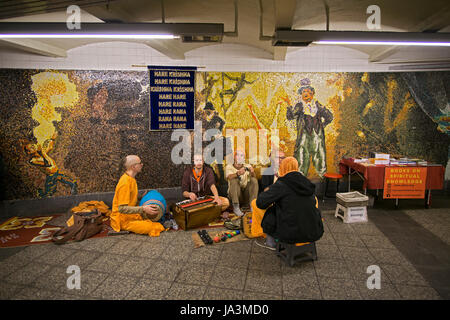 Hare Krishna Devotees playing music and chanting at Venice Beach Los ...