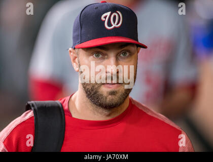 Washington Nationals relief pitcher Matt Capps (55) throws during the ...