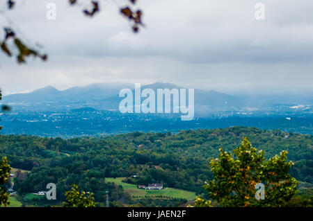 mountain landscapes in virginia state around roanoke Stock Photo - Alamy