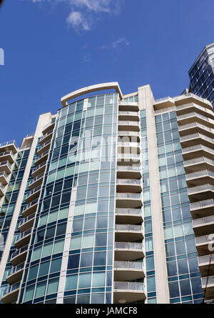 A modern office building in Seattle Stock Photo - Alamy