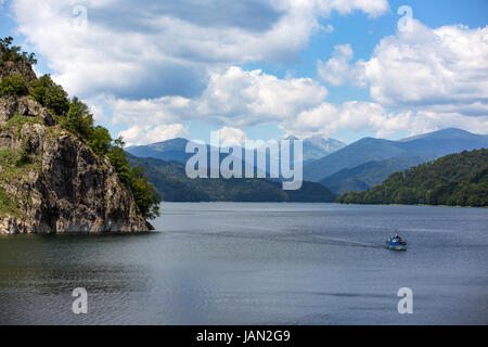 Vidraru lake. Romanian landscapes countryside, waters, lakes, mountains ...