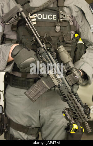 Counter Terrorist Specialist Firearms Officers in a Land Rover Stock ...