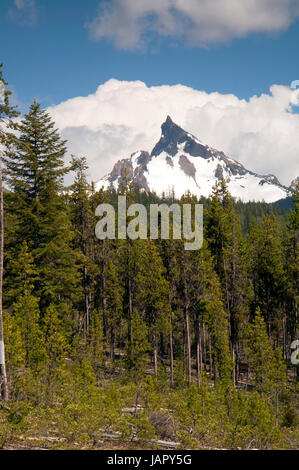 The Oregon High Cascade has Multiple Peaks over 9,000 feet and this is ...
