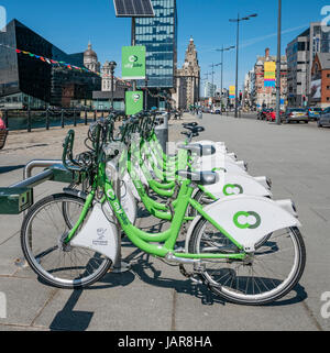 e bikes Liverpool Stock Photo - Alamy