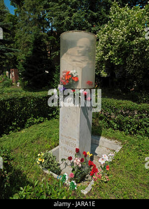Novodevichy Cemetry, burial place of Nadezhda Sergeyevna Alliluyeva ...