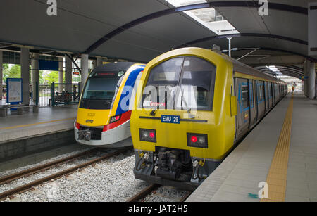 KTM Class 83 and Class 92 electric multiple unit trains at Kajang ...