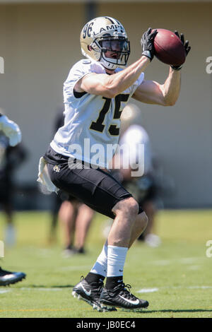 Metairie, Los Angeles, USA. 8th Jun, 2017. New Orleans Saints running ...