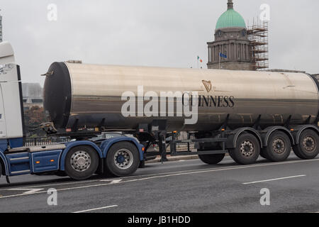 A Guinness Tanker truck in Dublin, Ireland Stock Photo - Alamy