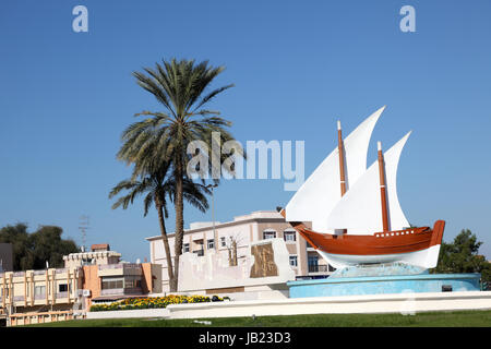 Ship at the Kuwait roundabout in Sharjah, United Arab Emirates Stock ...