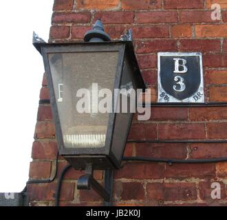 Nunthorpe station platform 2 Stock Photo - Alamy