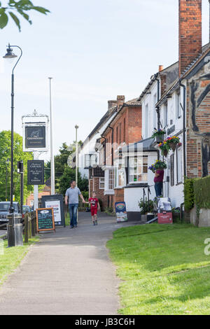 The Greyhound Pub, Winchester Street, Overton, Hampshire, England ...