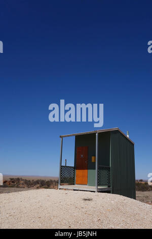 outback toilet in the bush in australia in the opal fields of lightning ...