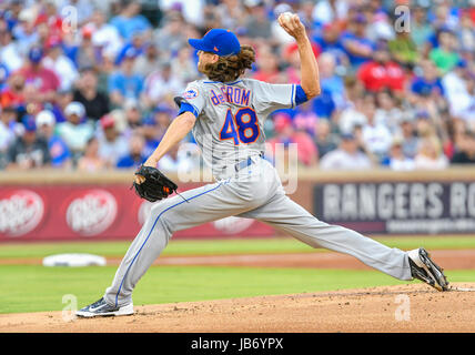 Texas Rangers pitcher Jacob deGrom delivers during the first inning of ...