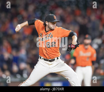 San Francisco Giants pitcher Cory Gearrin against the Colorado Rockies ...