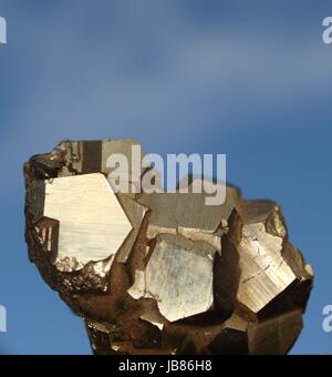 Pyrite, fool's gold, sulphur gravel, iron gravel, cut out, object Stock ...