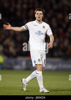 JONATHAN HOWSON LEEDS UNITED FC LEEDS UNITED FC KEEPMOAT STADIUM ...