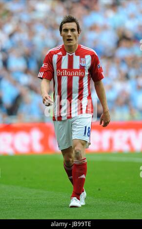 DEAN WHITEHEAD STOKE CITY FC BRITANNIA STADIUM STOKE ENGLAND 21 August ...
