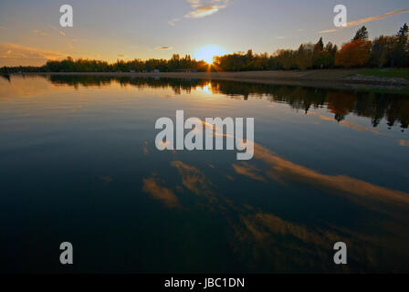 Falcon Lake at sunset, Whiteshell Provincial Park, Manitoba, Canada ...