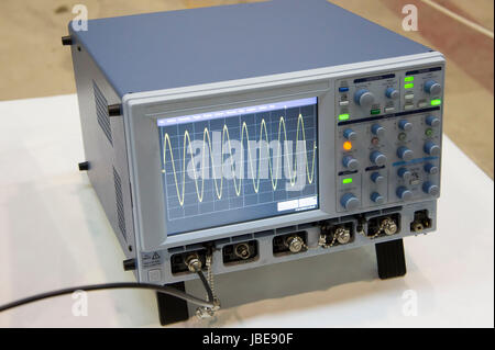 The digital oscilloscope. Close-up Photos Stock Photo - Alamy