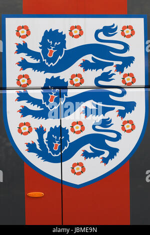 Logo of the England football national team Stock Photo: 48984907 - Alamy