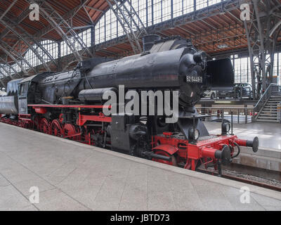 Class 52 steam locomotive at the German steam locomotive museum ...