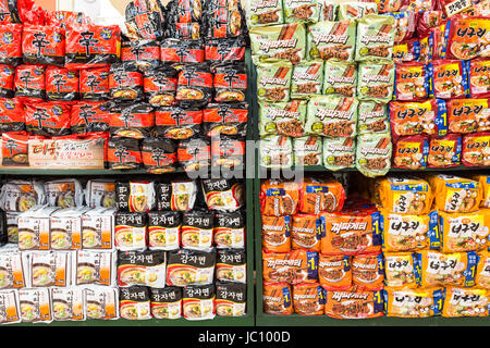 Shelf of instant noodles in an Asian supermarket Stock Photo - Alamy