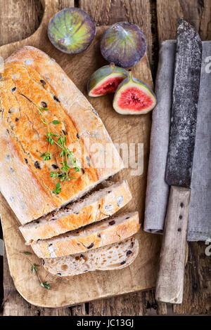 bread, mediterran, figs, olives, rustical, rustic, thyme, natural ...