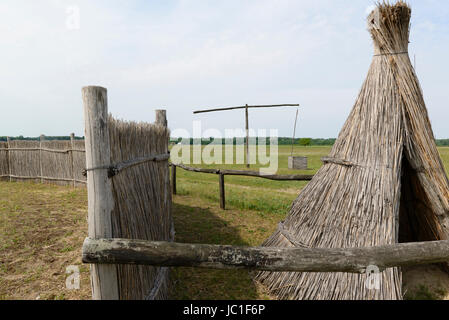 Traditional sweep wel, hut and corral in Kiskunsag National Park ...