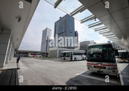 Busta Shinjuku, Shinjuku Expressway Bus Terminal Stock Photo - Alamy