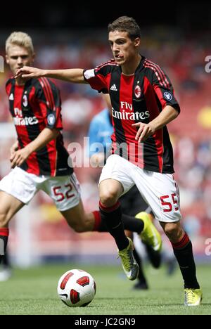 SIMONE VERDI AC MILAN AC MILAN EMIRATES STADIUM LONDON ENGLAND 01 ...