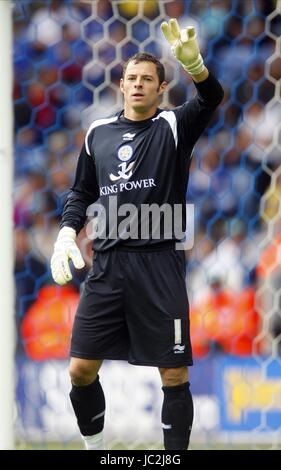 CHRIS WEALE LEICESTER CITY FC LEICESTER CITY FC KC STADIUM HULL ENGLAND ...