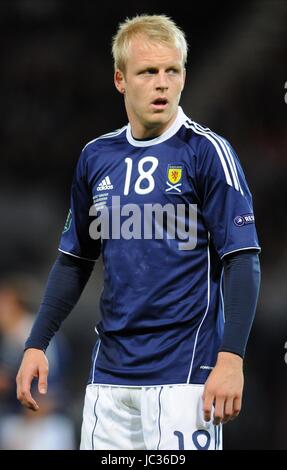 STEVEN NAISMITH SCOTLAND GLASGOW RANGERS FC SCOTLAND & GLASGOW RANGERS ...