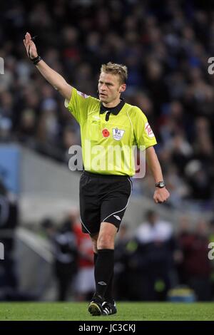 MIKE JONES REFEREE REFEREE EASTLANDS MANCHESTER ENGLAND 13 November ...