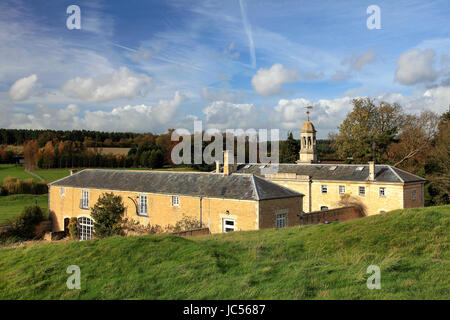 Autumn colours, Fineshade Abbey, Northamptonshire, England, UK Stock ...