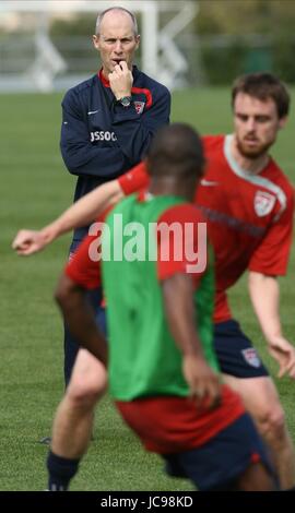 LOS ANGELES, CA. February 11, 2012: Amber Rose & Wiz Khalifa at the ...